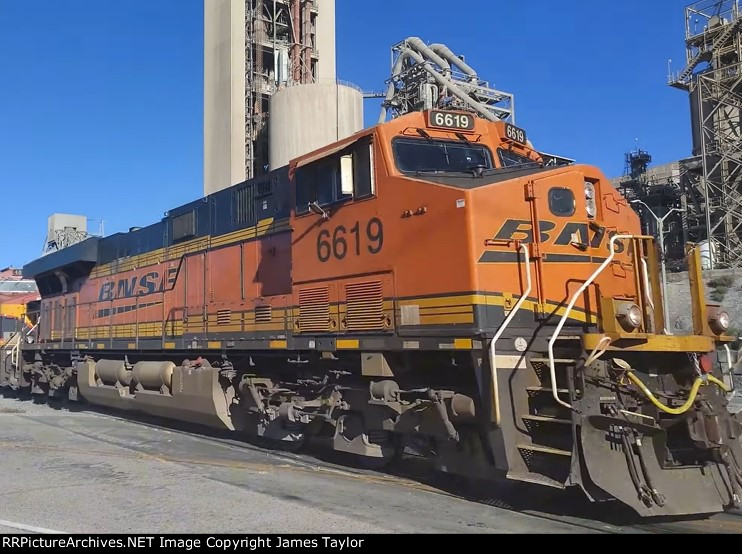 BNSF 6619